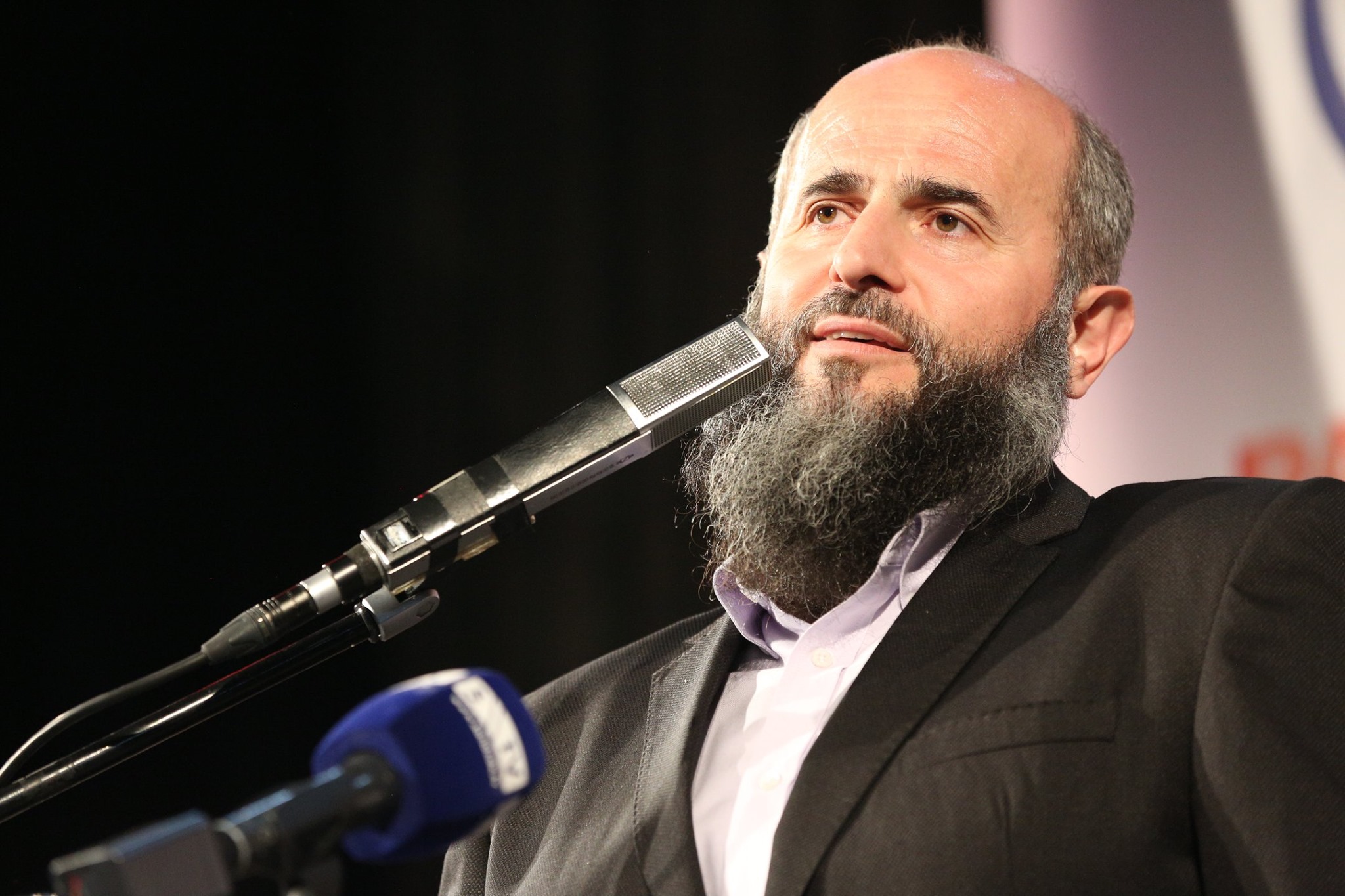 Preminuo Muamer efendija Zukorlić – Index.ba