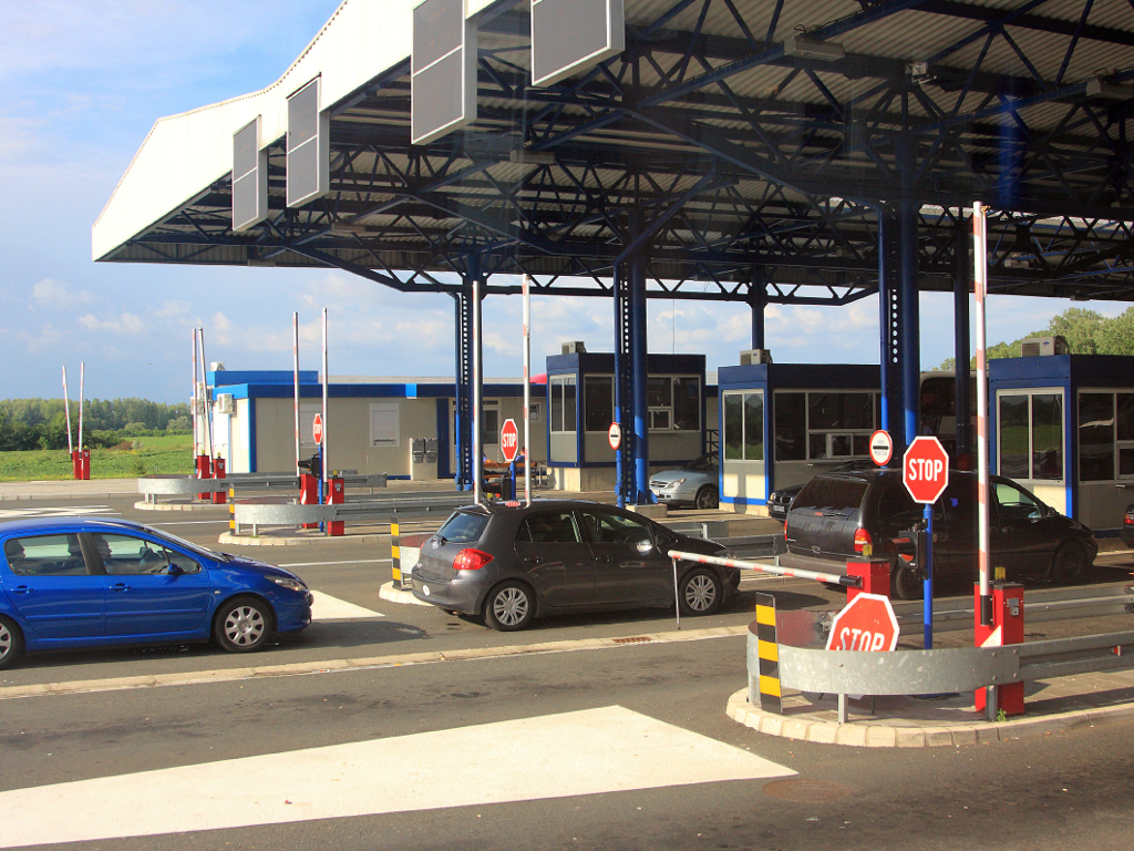 Nema više izlaska iz BiH dok ne platite kazne, uvedena aplikacija za ...